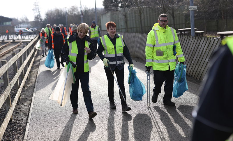Thousands of volunteers support Big Spring Clean - Aycliffe Today ...