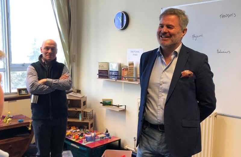 Boxing legend ‘Gentleman Glenn’ visits Veterans Hub in Aycliffe ...